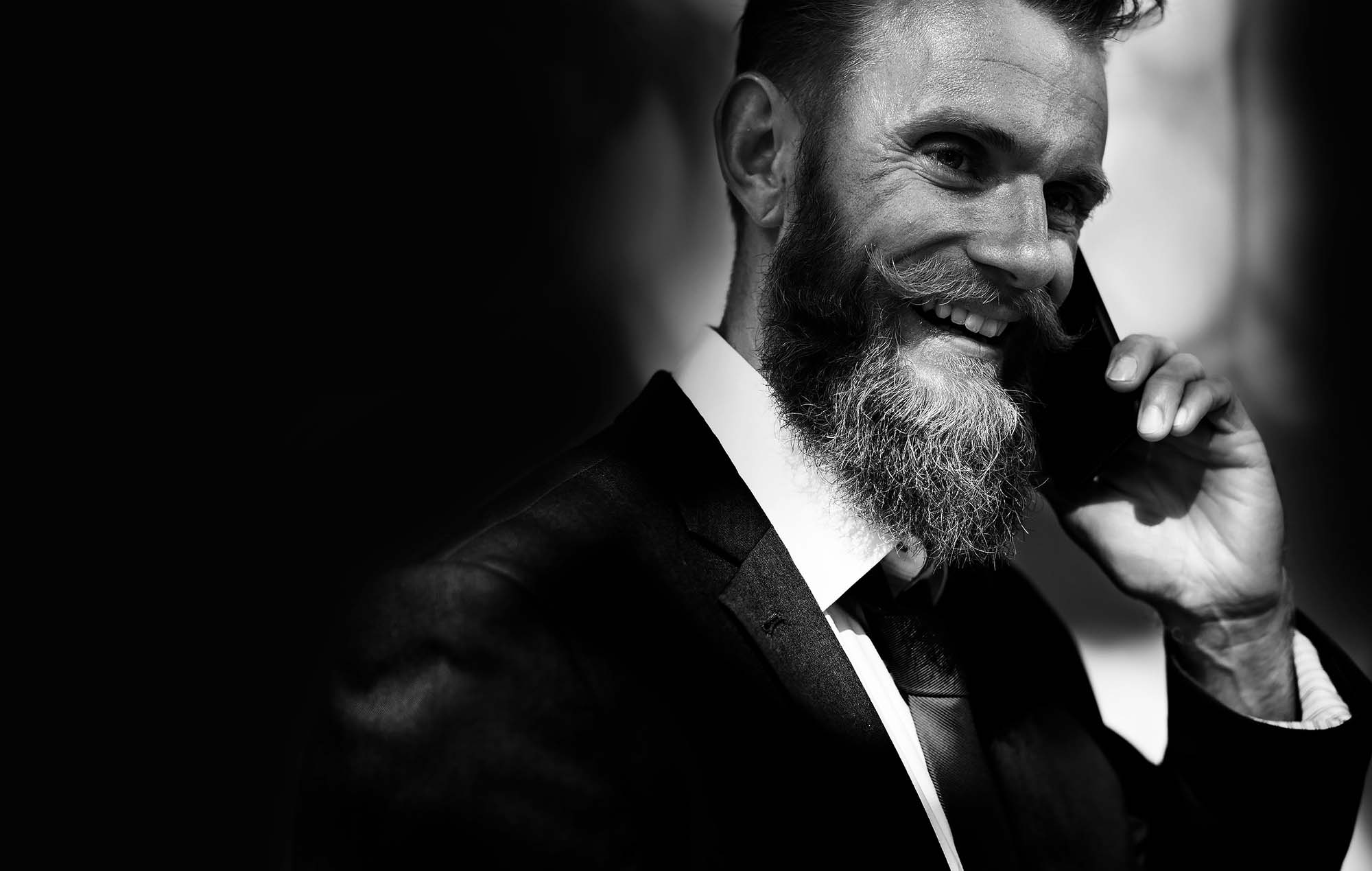 Dark Beard – PixTheme WordPress Dark Template